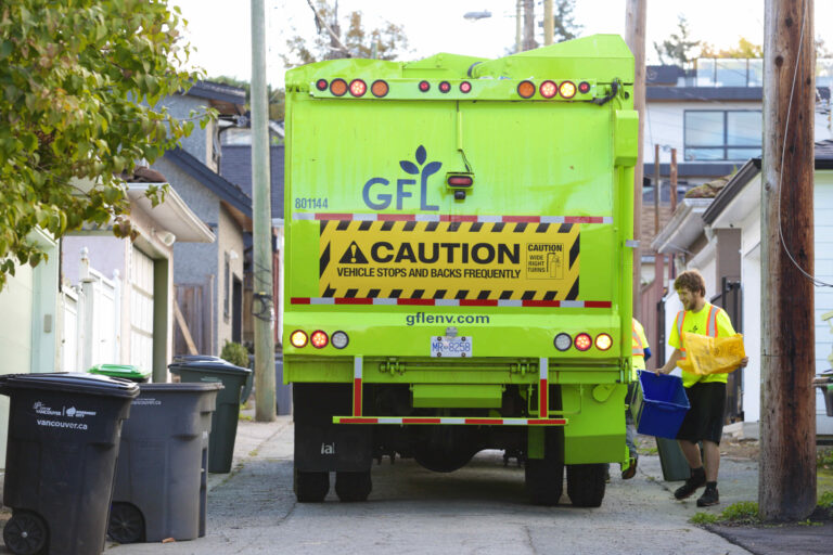 Coach's Guide to Sorting Recycling - Recycle BC